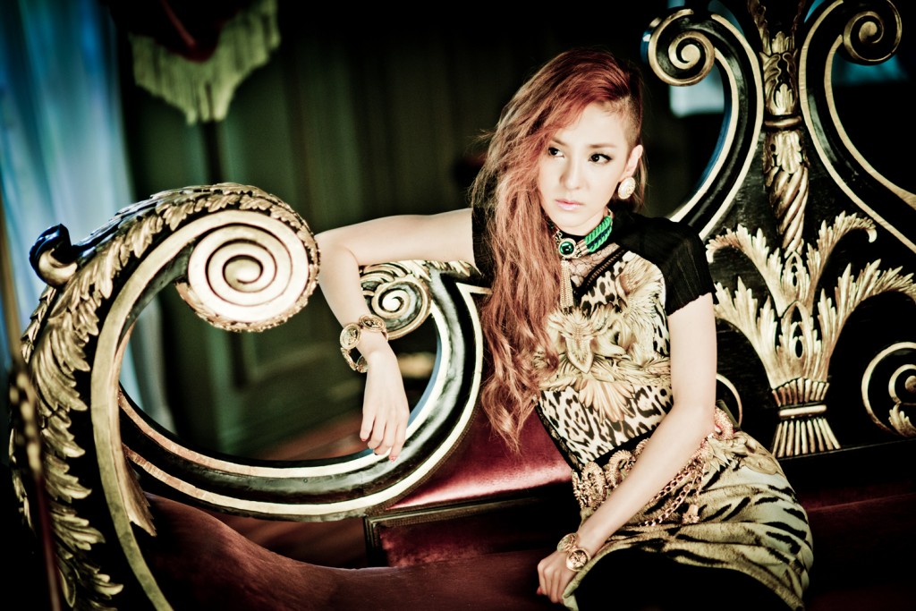 YG LIFE – 2NE1 – ‘I LOVE YOU’ M/V Pics (DARA)