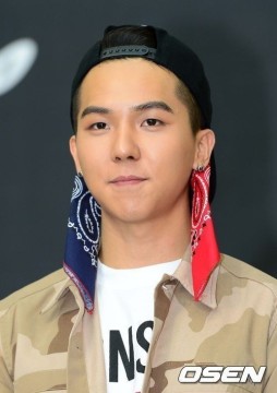 YG LIFE – [OSEN Focus] WINNER and Rapper, SONG MIN HO’s Double-Sided Talents